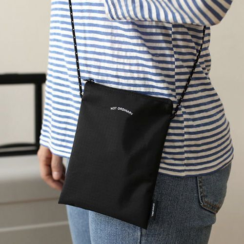 MochiThings: Not Ordinary Mini Bag