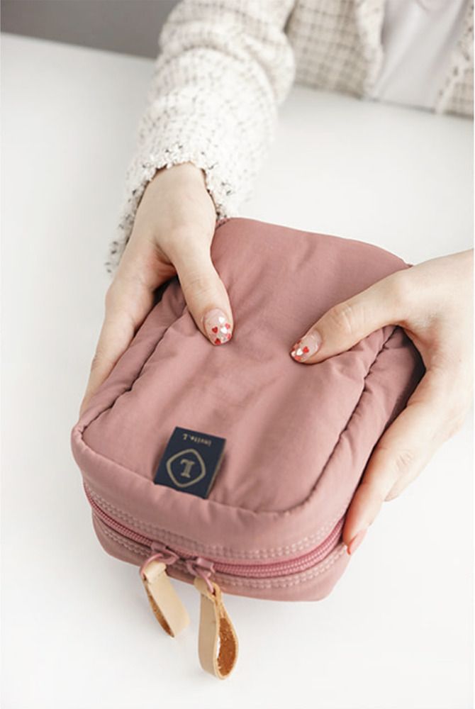 MochiThings: Standing Cosmetic Pouch