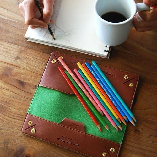 MochiThings: Tray Pencil Case