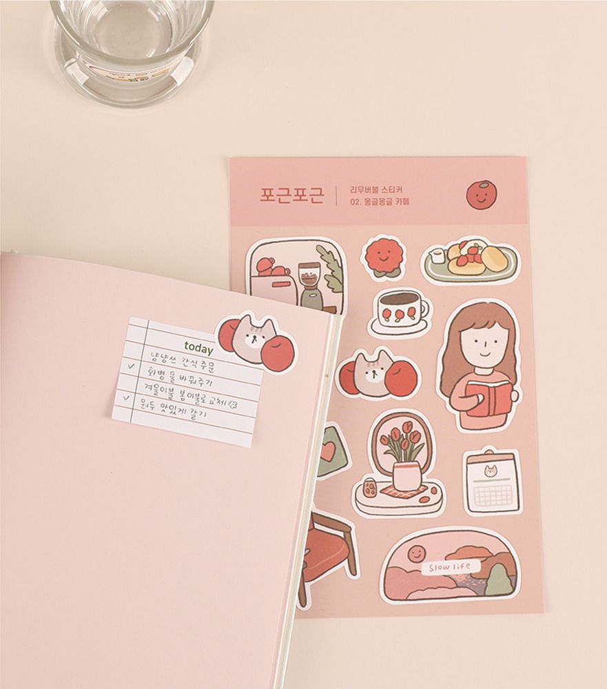 MochiThings: Cozy Animal Removable Deco Sticker