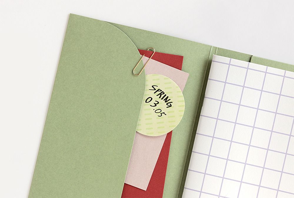 MochiThings: Large Basic A5 File Notebook