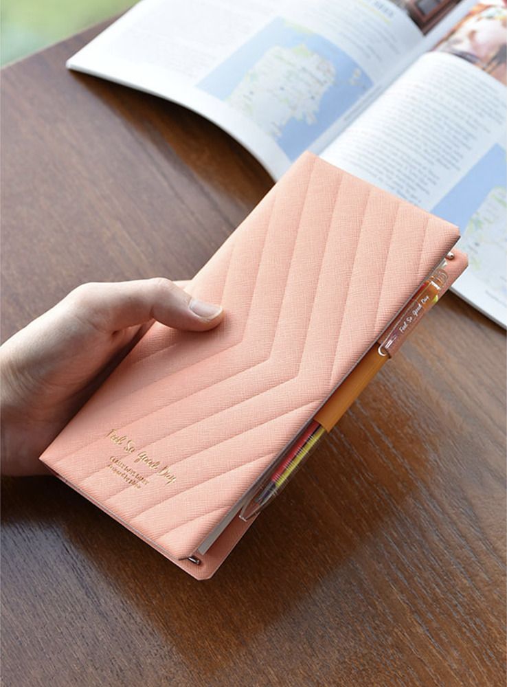 MochiThings: Slim Classy Wave Weekly Planner