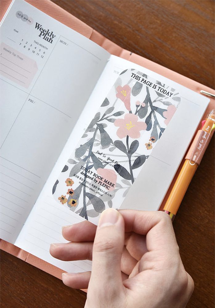 MochiThings: Slim Classy Wave Weekly Planner