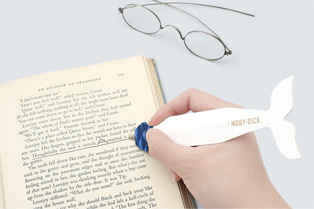 MochiThings: World Literature Bookmark Pen